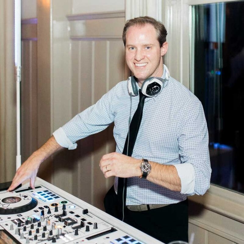 Best Charleston Wedding DJs | Voted #1 in the Holy City